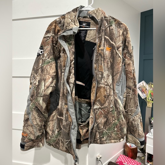 arctic shield | Jackets & Coats | Arctic Shield Lg Late Season ...